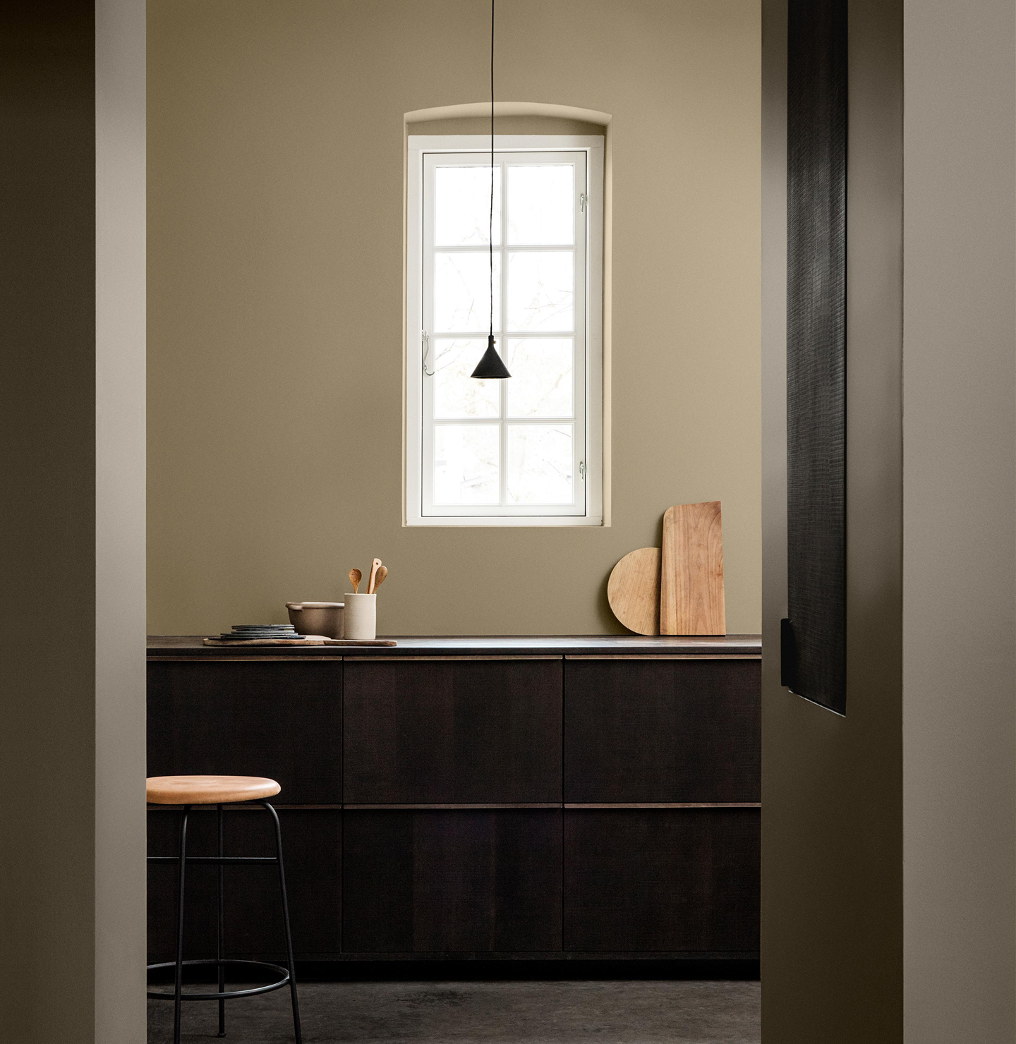 Vakker brun og beige farge til kjøkken – Jotun 10965 Hipster Brown ...