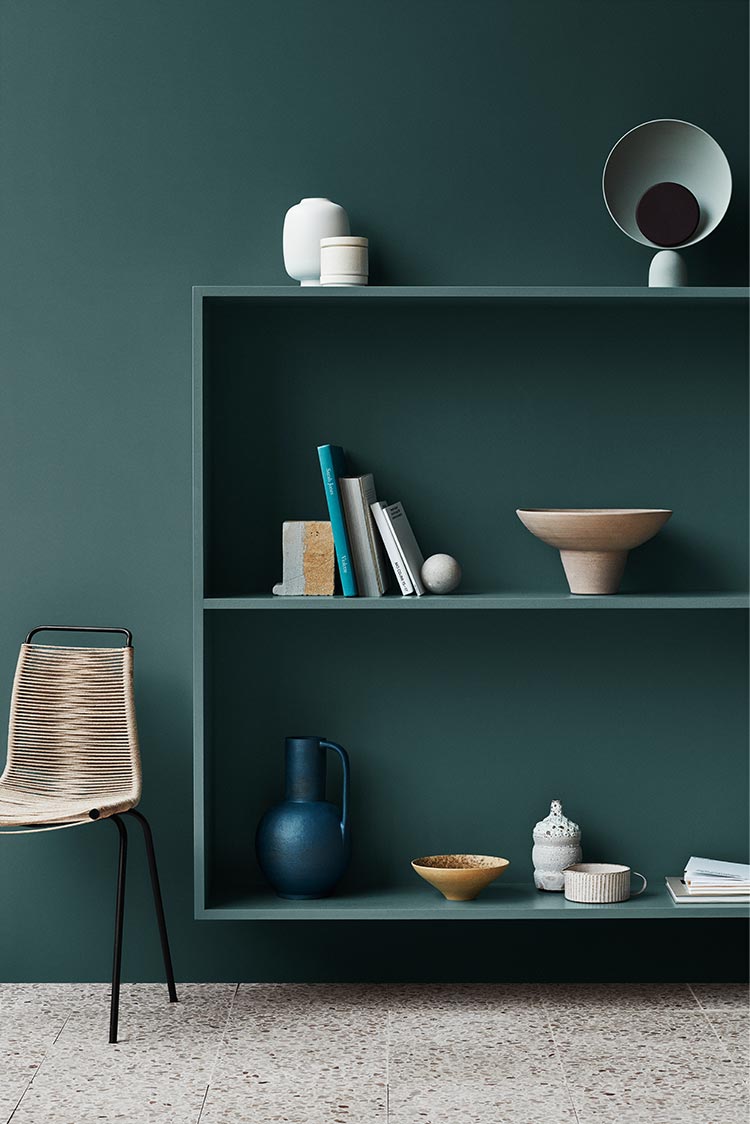 1899 FRONT - Interior paint colour