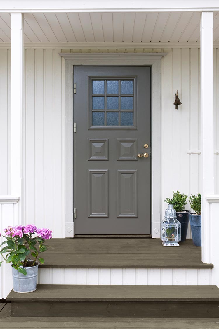 Jotun 1899 FRONT - Farge til maling utendørs | Gyllen grå husfarge