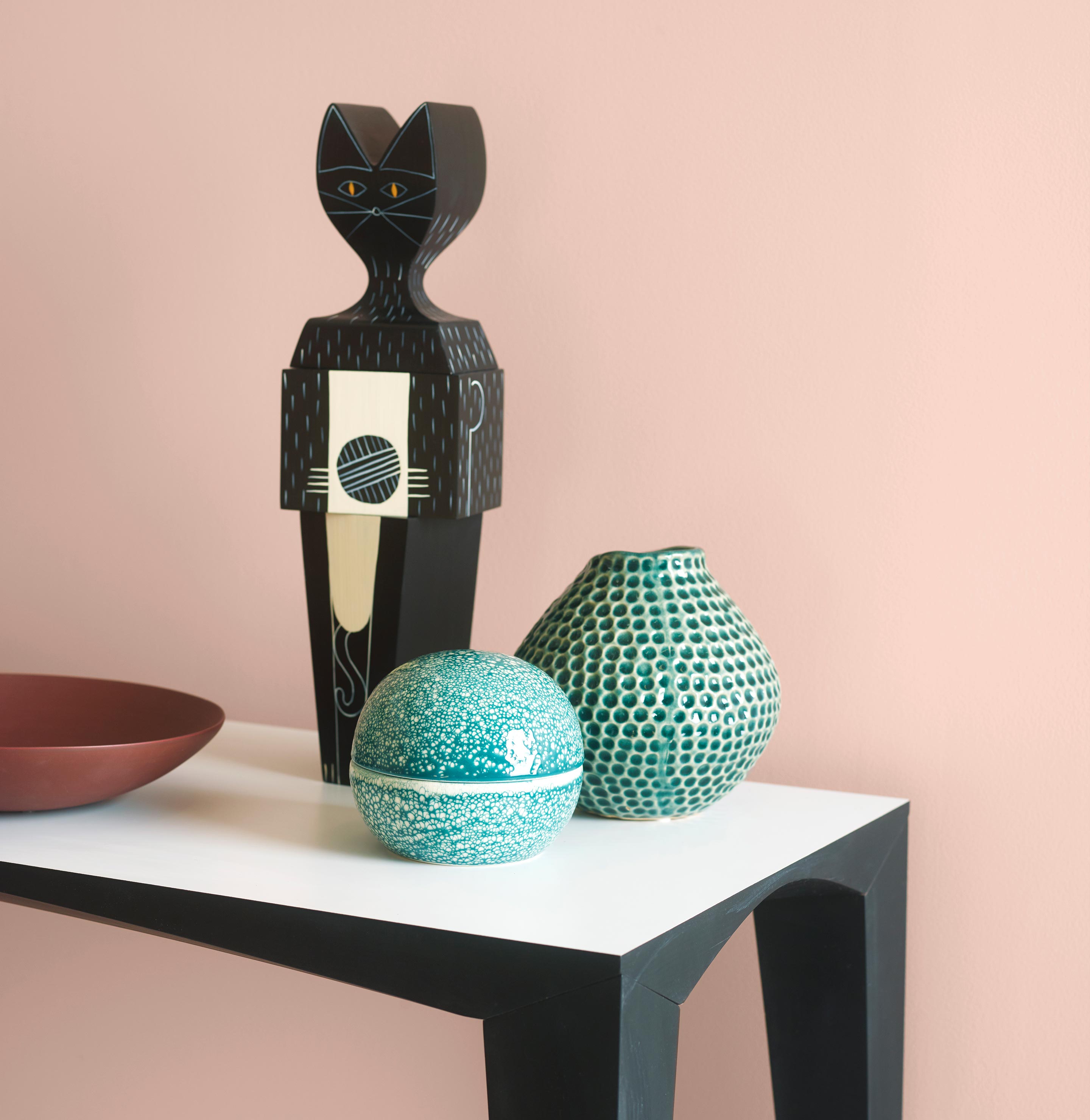 Smuk pink farve til din gang – Jotun 2782 Deco Pink