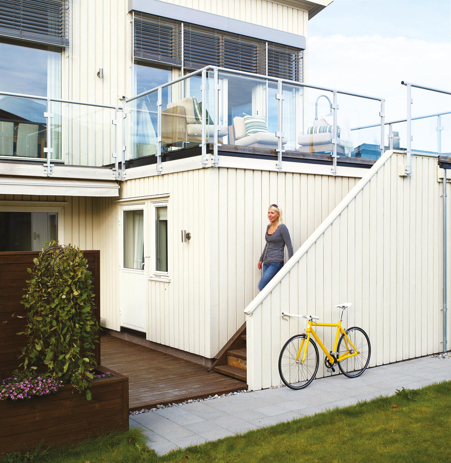 Hållbar och vacker vit färg till huset – JOTUN 1001 Eggvit