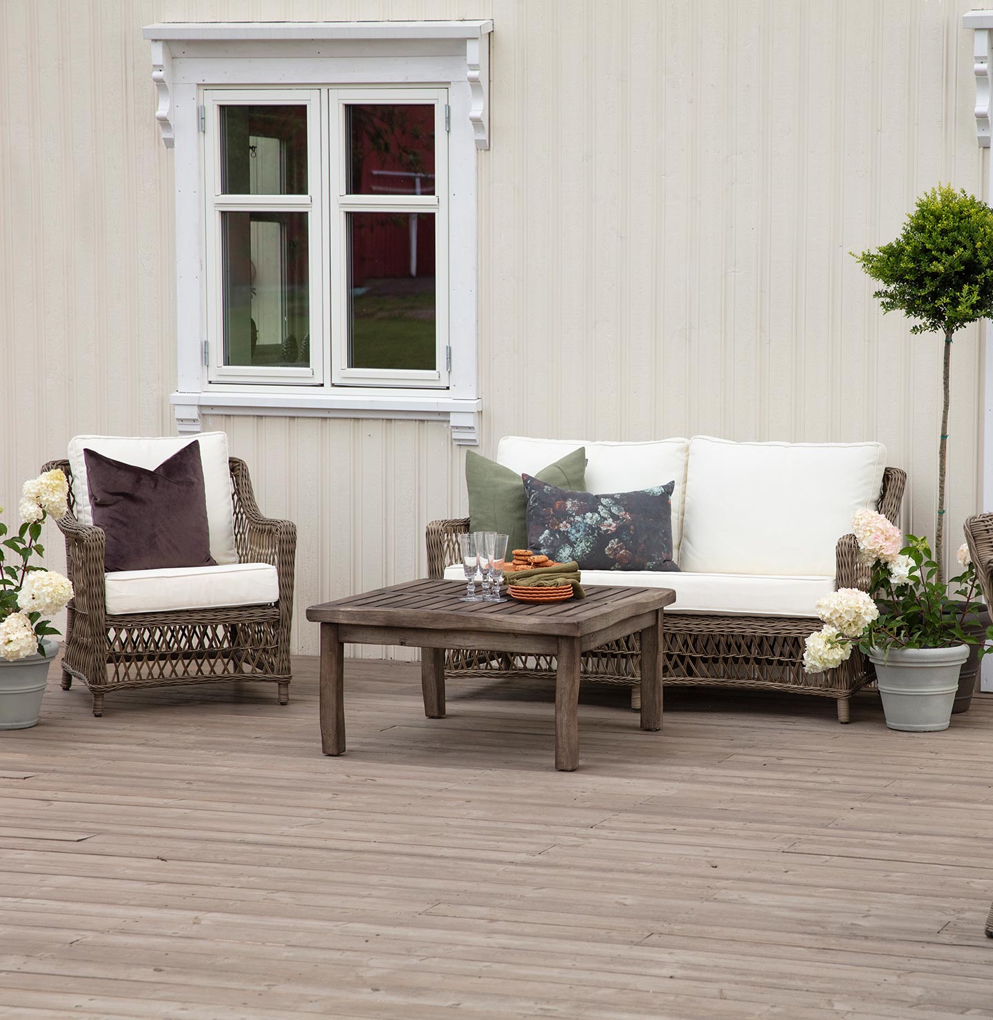 Varig vakker brun farge til terrasse – TREBITT 90028 Skyggebrun