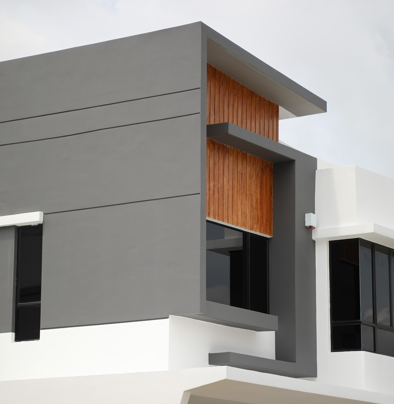 Essence Tough Shield | Jotun