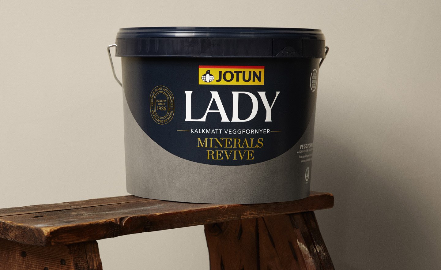 Mineralisk magi med LADY Minerals kalkfärg | Jotun.se